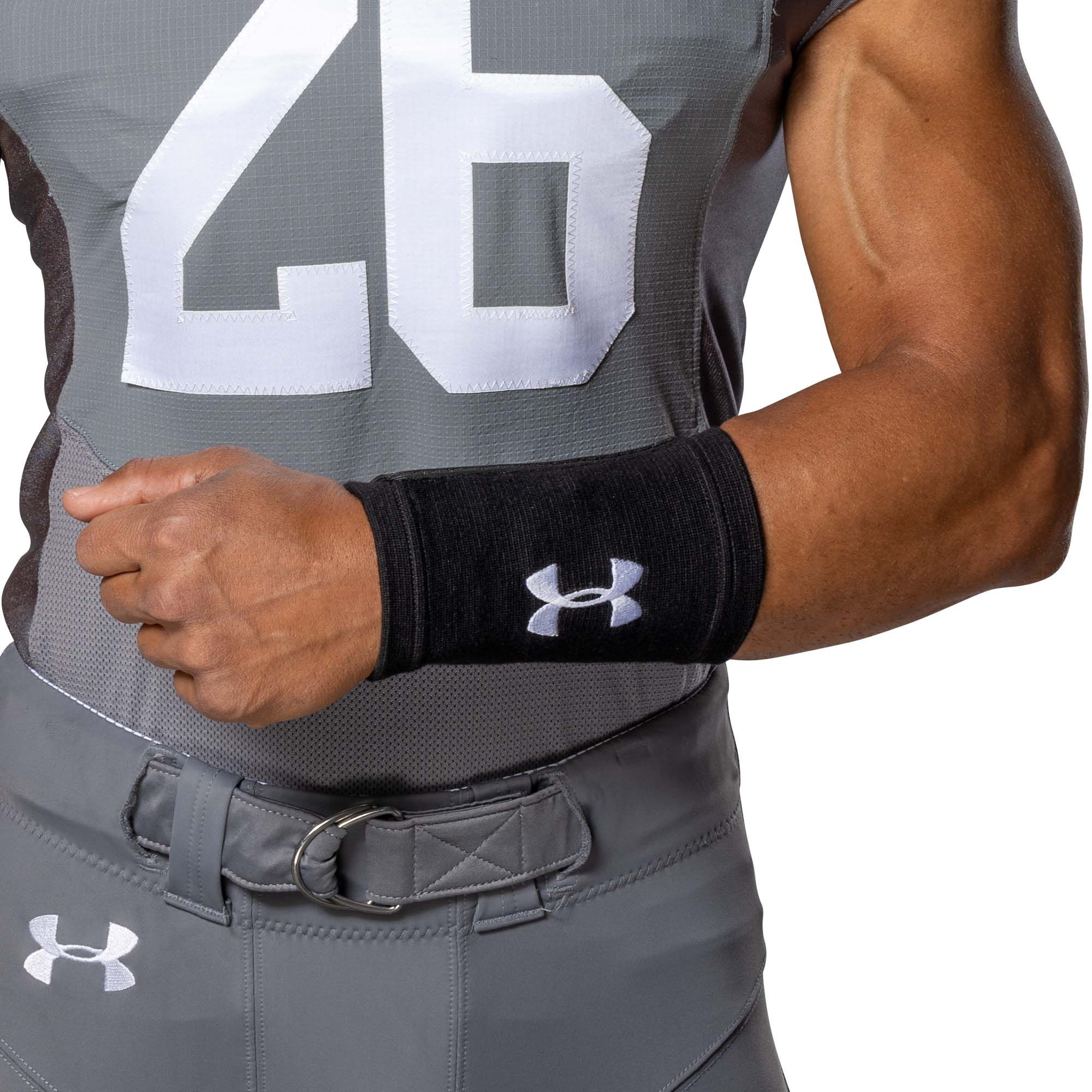 Under Armour 3-Window Football Wrist Coach | Dick's Sporting Goods